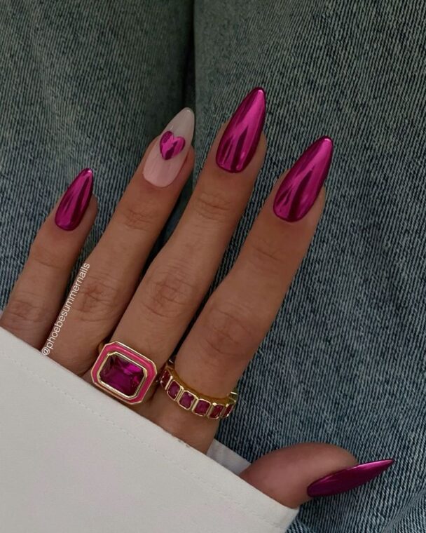 32 Valentines Day Heart Nails Designs - Chicinspire